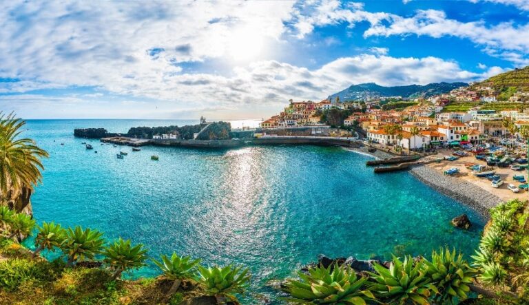 Top 18 Warmest Holiday Destinations In January 2026