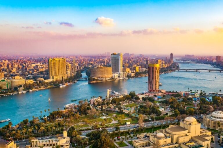 A Complete Guide To Visit Egypt In April 2026